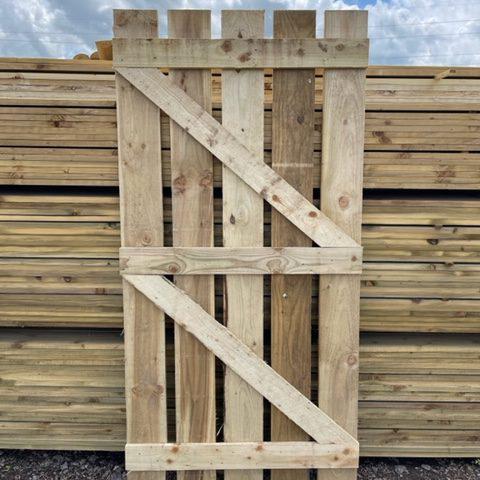 Wooden Garden Shiplap Gates Bristol | Decking Delivery
